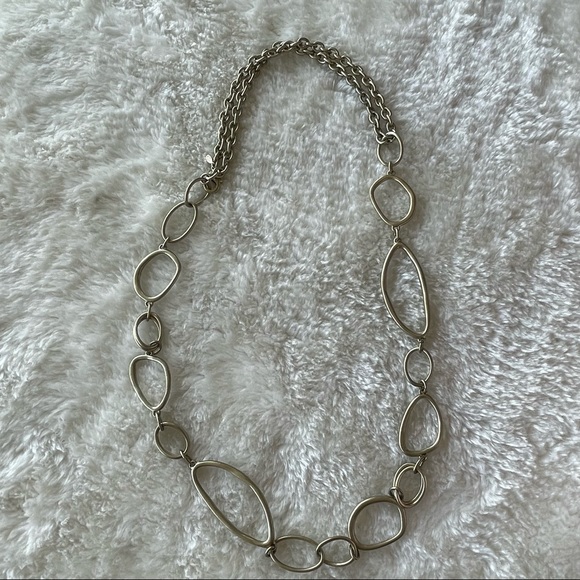 Premier Designs | Jewelry | New Premier Designs Oval Antiqued Gold ...